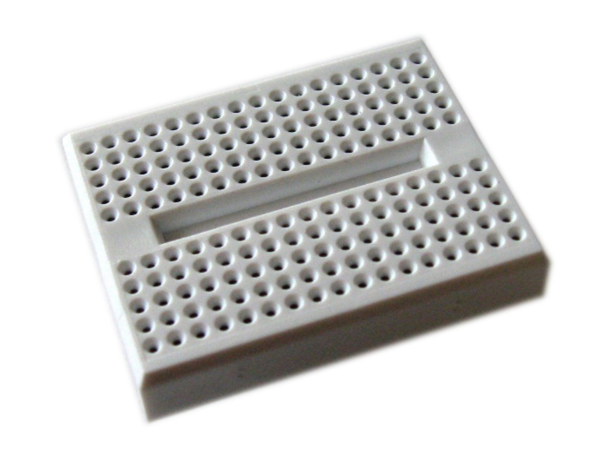 BusBoard BB170 breadboard